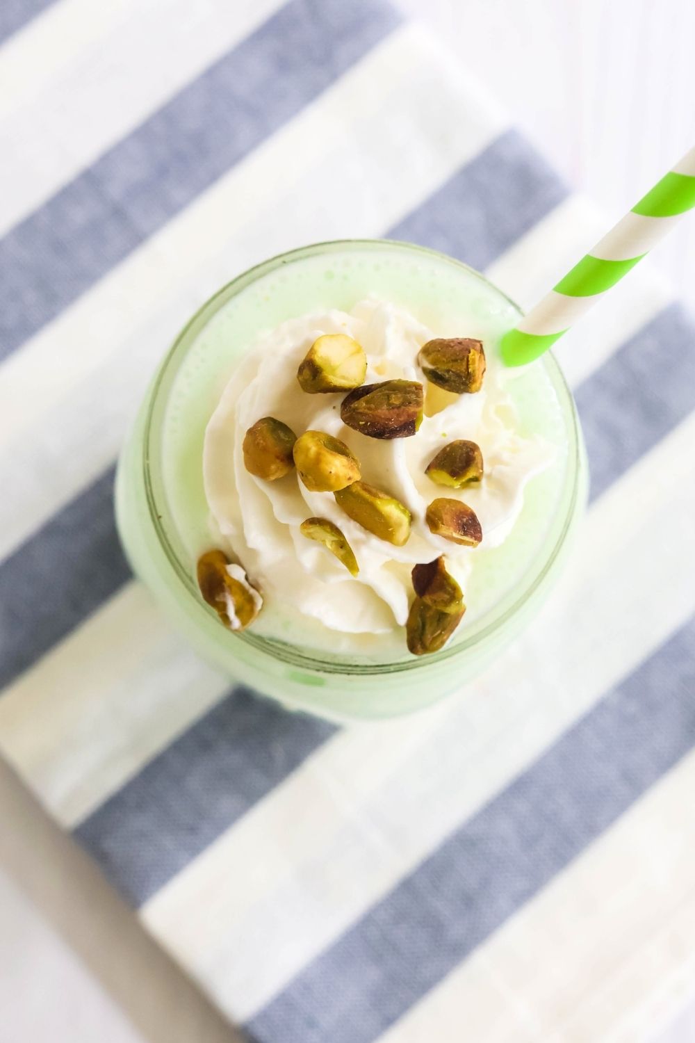 Ninja Slushi Pistachio Milkshake - I Dream of Ice Cream